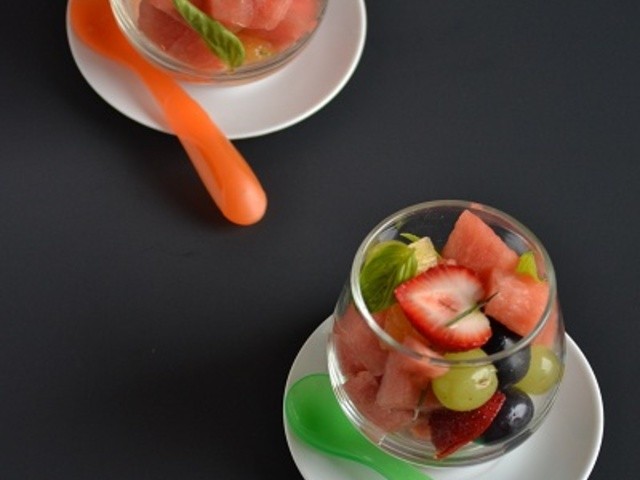 Very Good Recipes of Fruit from Easy Cook