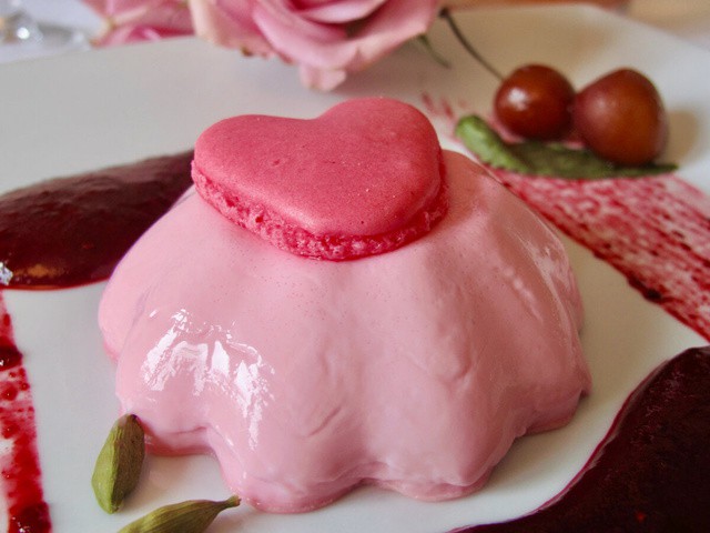 Very Good Recipes of Panna cotta from Mad About Macarons and Teatime in ...