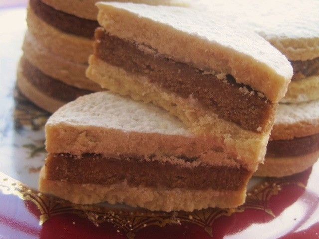 Very Good Recipes of Biscuits from Moroccan Cuisine Marocaine